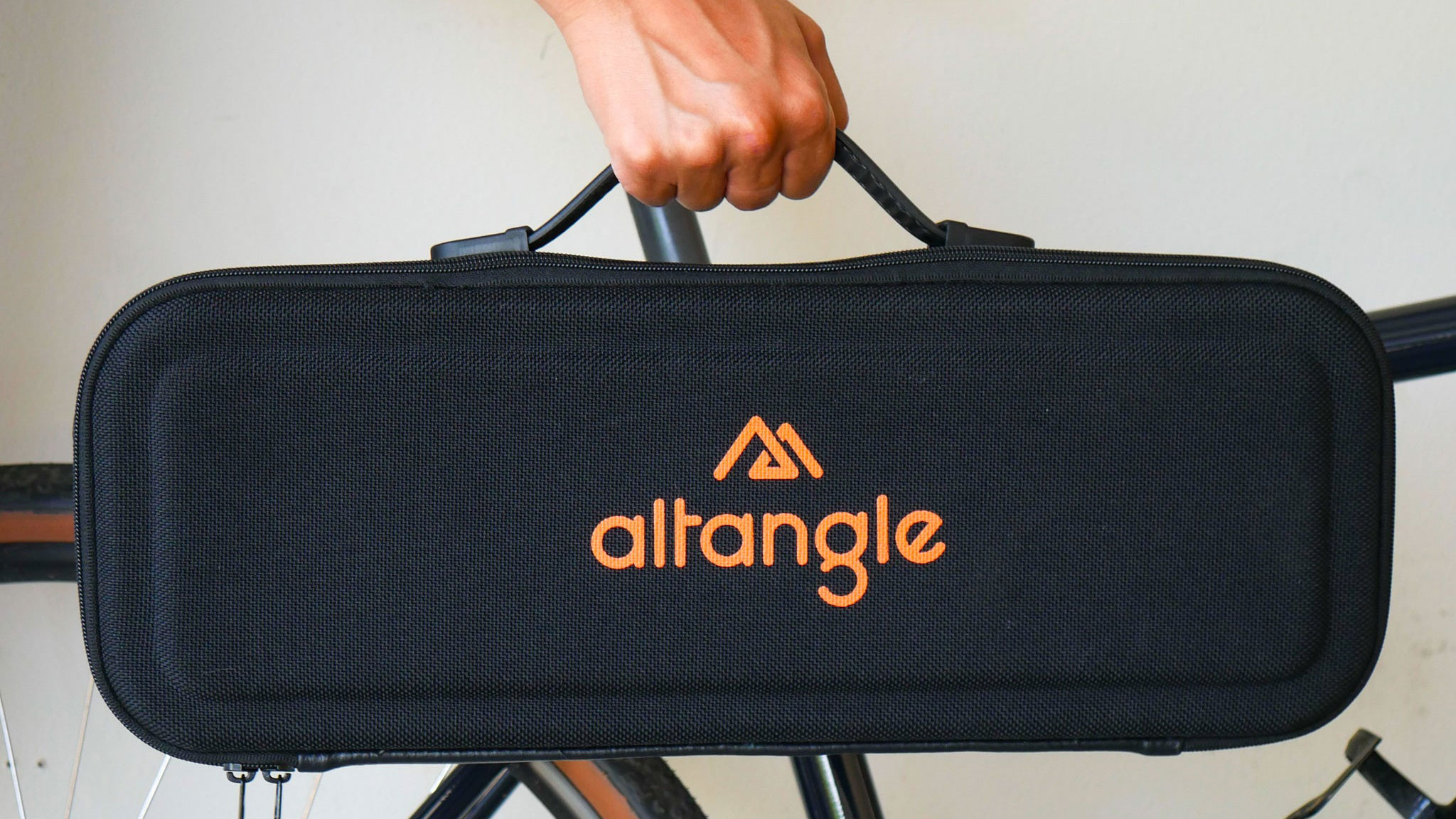 News - Altangle Hanger Connect accessories launched | Gravel Unionen