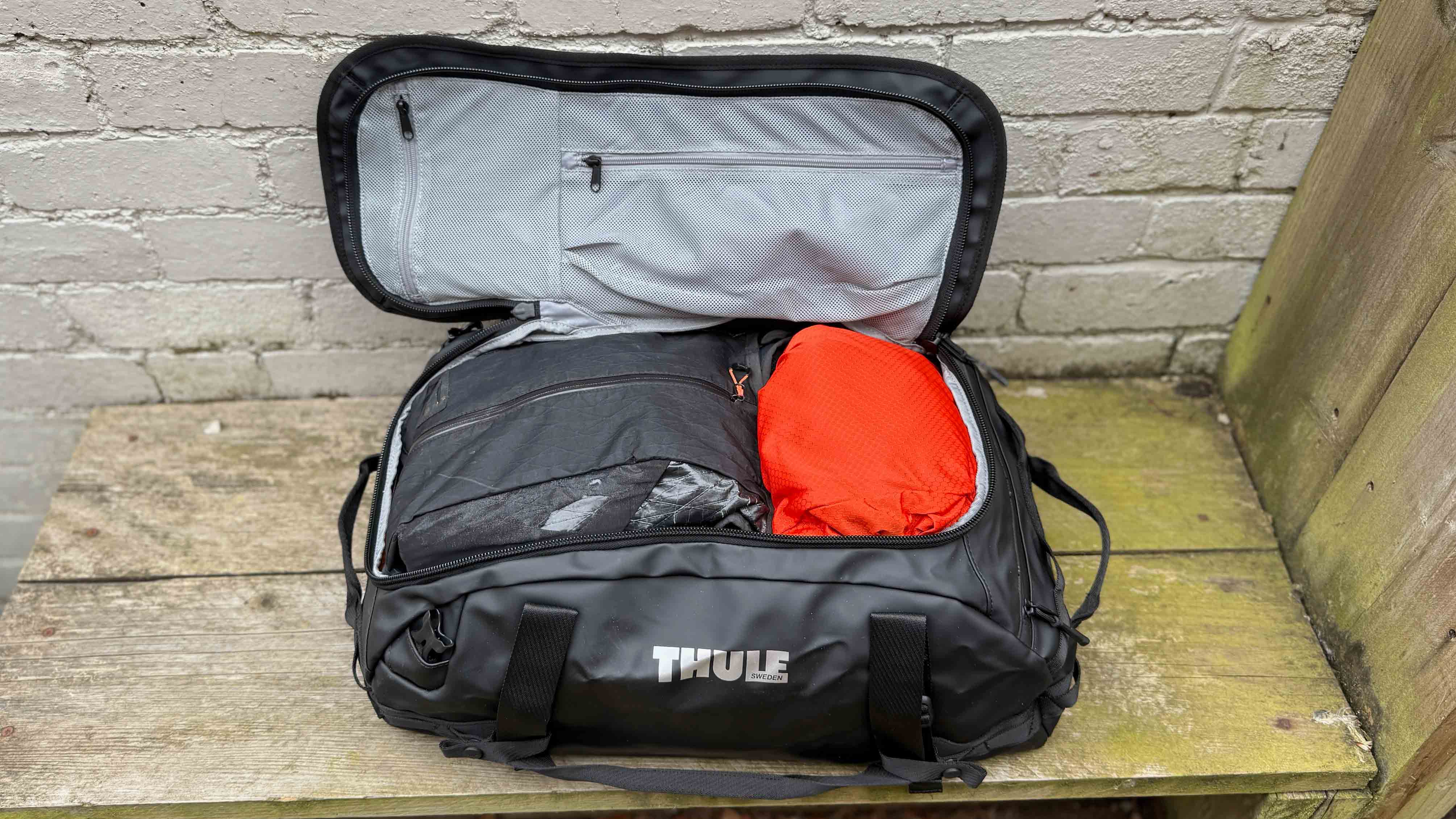 The Gear – Thule Chasm 40 litre duffel | Gravel Unionen